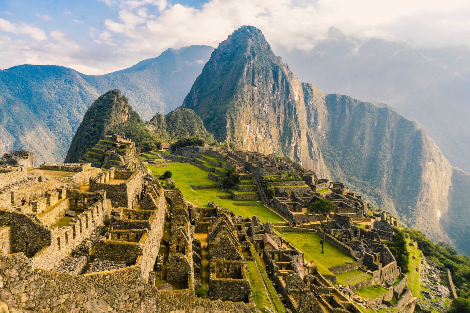 The Majestic Huayna Picchu Mountain Hike: A Hiker's Guide | 2024