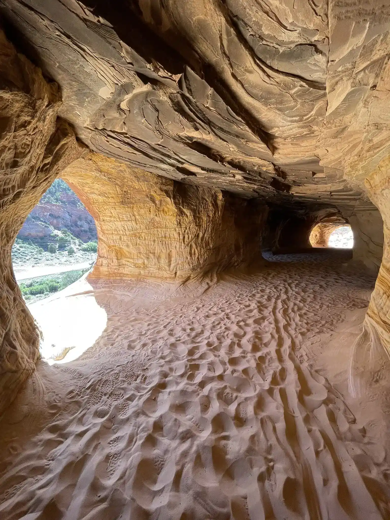 Zion National Park Caves: What Caves Are Worth A Visit (2024)?