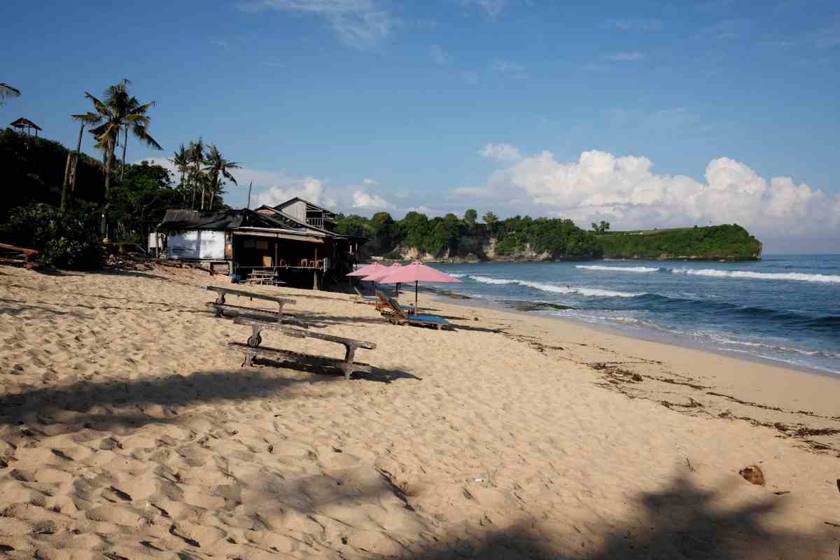 COMPLETE Guide To Balangan Beach Bali (in 2025)