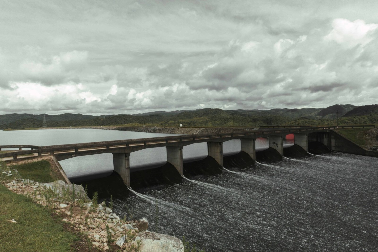 Guatape: The Truth About Visiting In 2025!