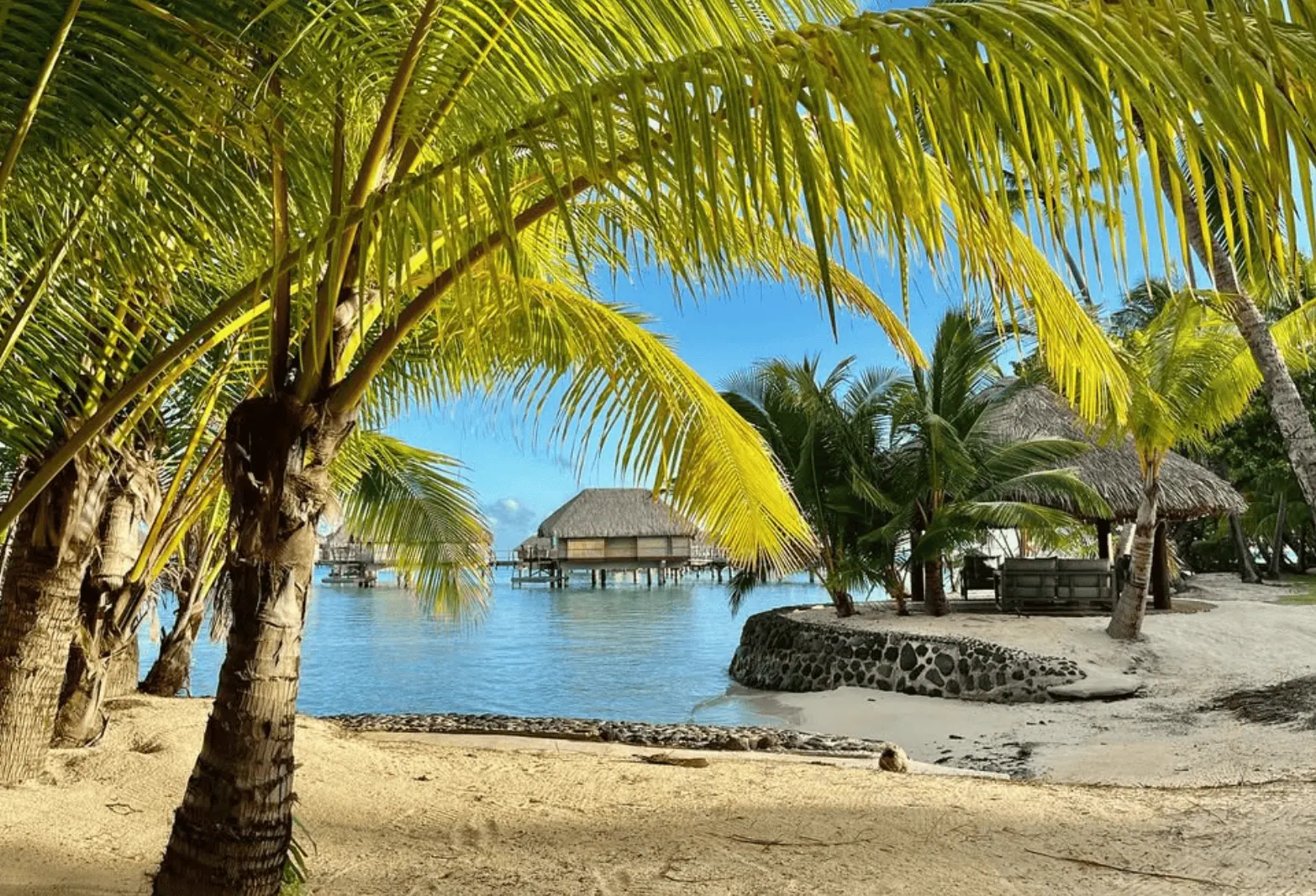 Le Tahaa Island: One Luxurious Resort And 8 Things To Do!