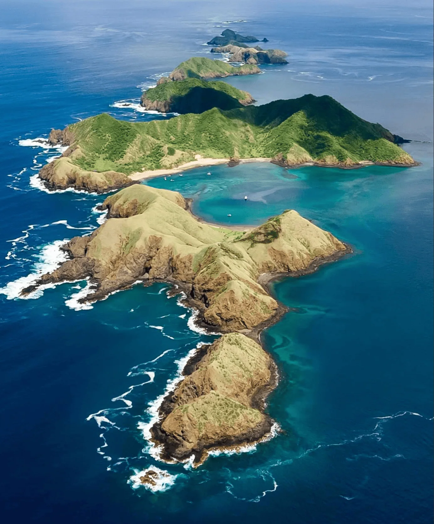 Scuba Diving At Bat Islands: DO Or DON'T In 2025?