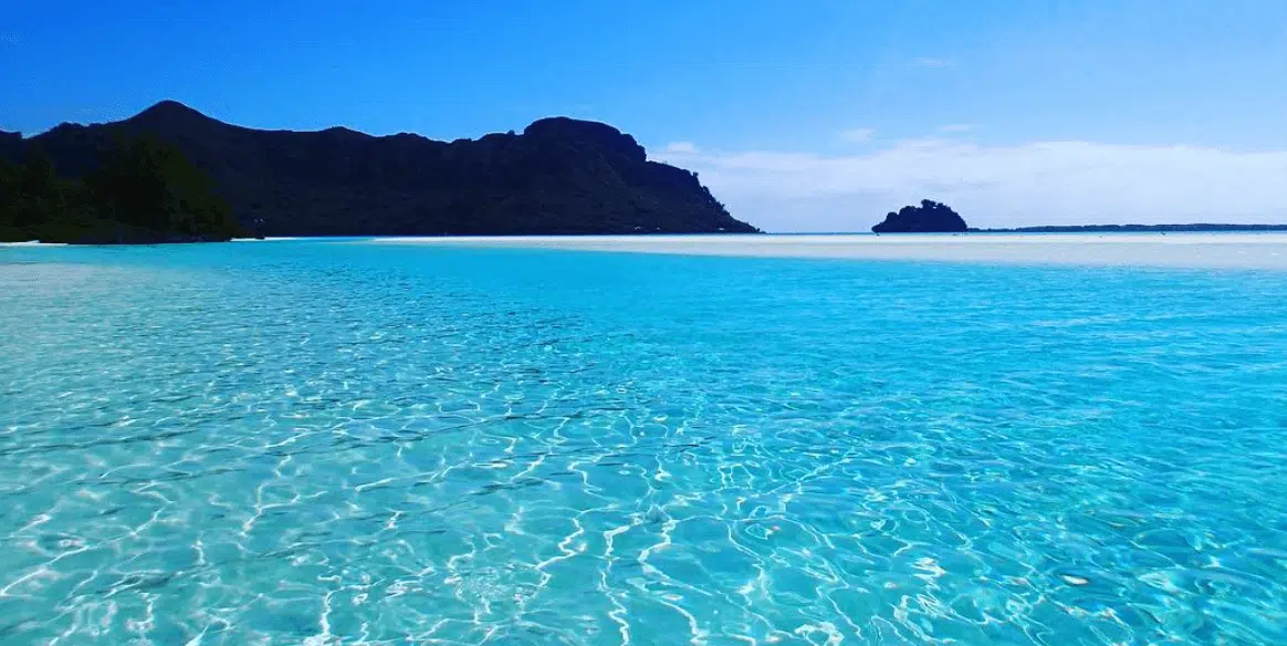 Raivavae French Polynesia: Your ULTIMATE Travel Guide For 2025!