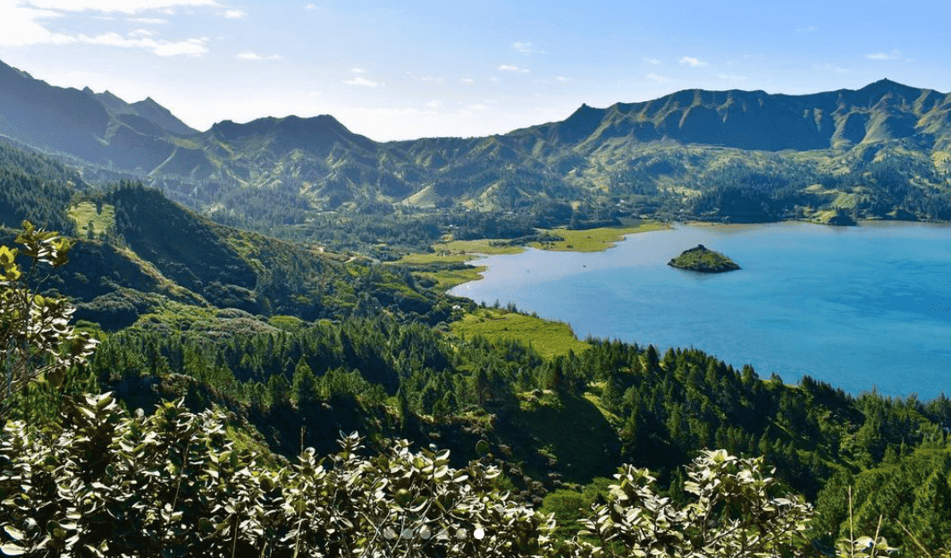 Rapa French Polynesia, The Most Remote Inhabited Island (+FAQs)!