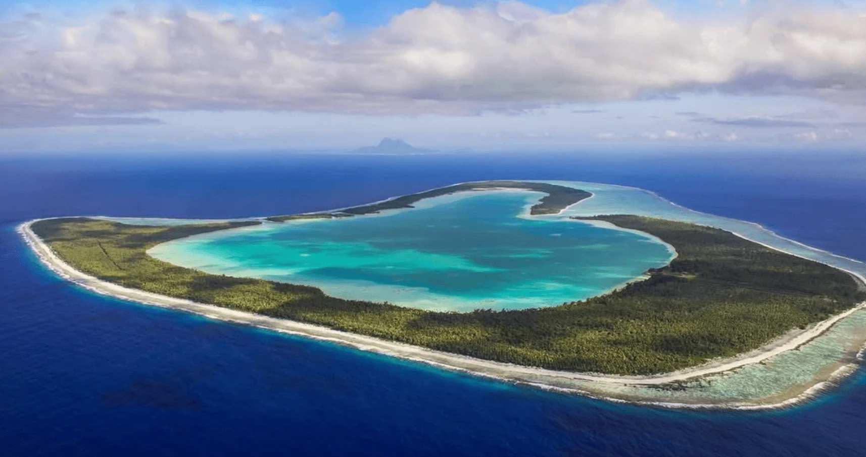 Tupai Island: Visit The Most Romantic Atoll In The World!
